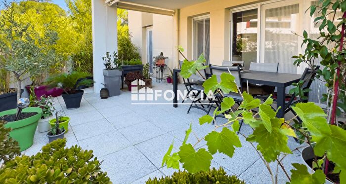 Appartement à vendre - La Londe-les-Maures, Valcros, Alicastre, Haut Pansard, Bas Pansard, Le Pin - 4 pièces - 3 chambres