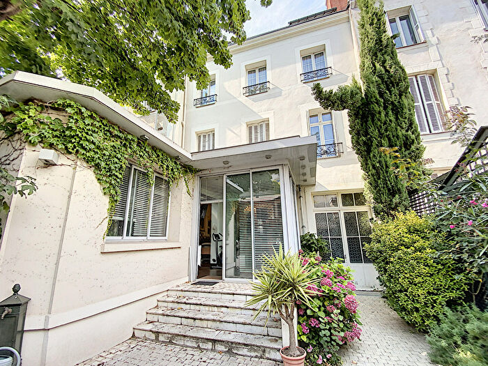 Maison à vendre - Tours, Grammont - 12 pièces - 10 chambres