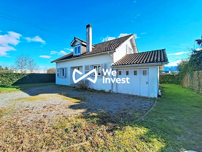 Maison à vendre - Oloron-Sainte-Marie - 5 pièces - 4 chambres