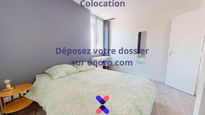 Appartement à louer - Gambetta, Nîmes - 6 pièces - 5 chambres