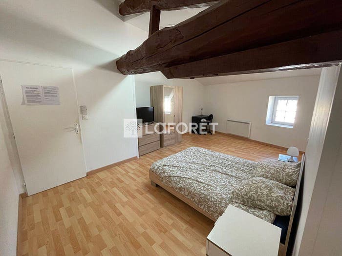 Centre Ville, Langon : Appartement 1 pièce à louer