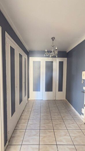 Appartement à louer - Allée de la Tour, Villemomble - 2 pièces - 1 chambre