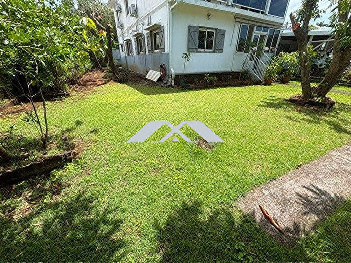 Appartement à louer - Saint-Joseph, Centre-ville, Jean Petit les Bas - 4 pièces