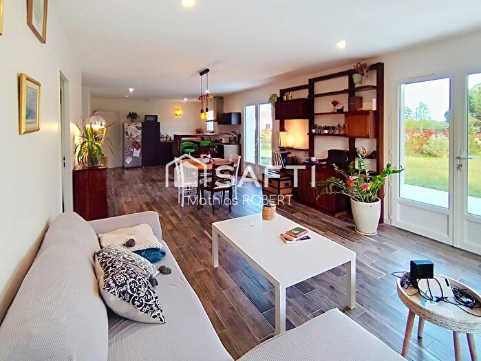 Maison 4 pièces à Fouqueure, à vendre