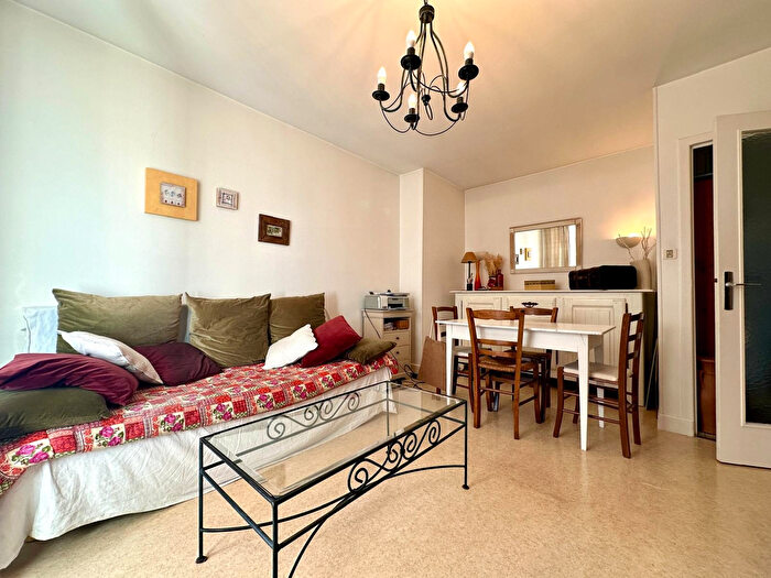 Clermont-Ferrand, Cotes de Clermont - Appartement 2 pièces à vendre