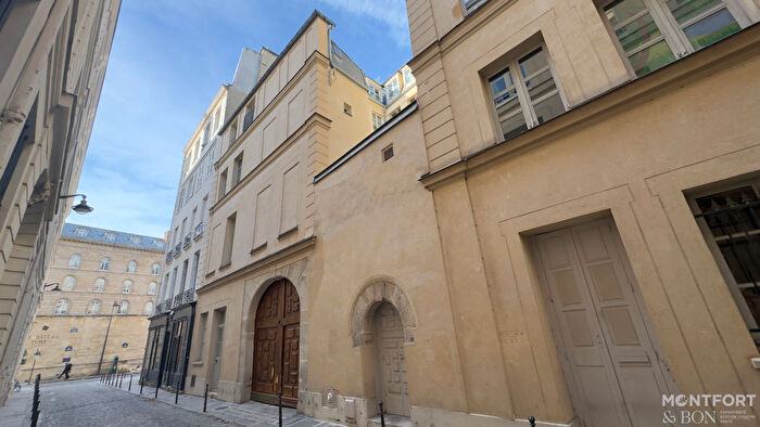 Appartement à vendre - Paris e , Odéon, Mabillon - 3 pièces - 2 chambres