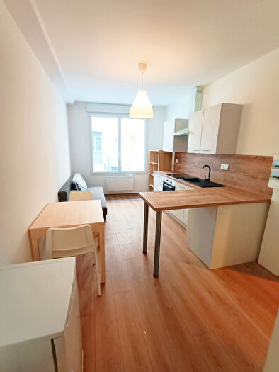 Appartement 1 pièce à Castres, Centre-ville, à louer
