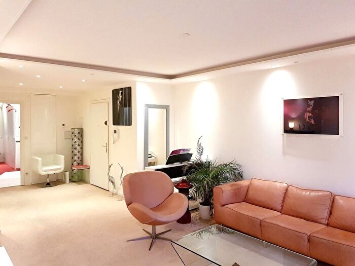 Appartement à vendre - Strasbourg, Petite France, Kléber - 3 pièces - 2 chambres