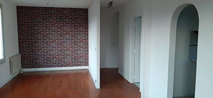 Ouest, Igny : Maison 5 pièces à louer