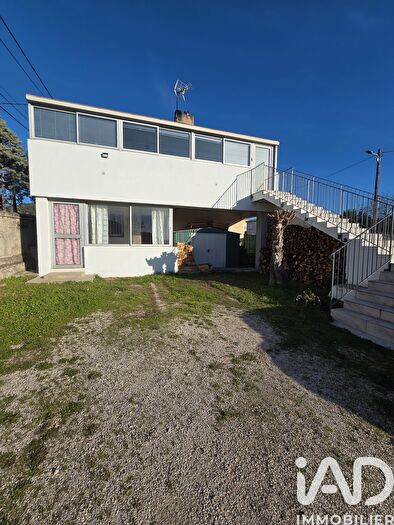 Maison à vendre - Cuges-les-Pins - 6 pièces - 4 chambres