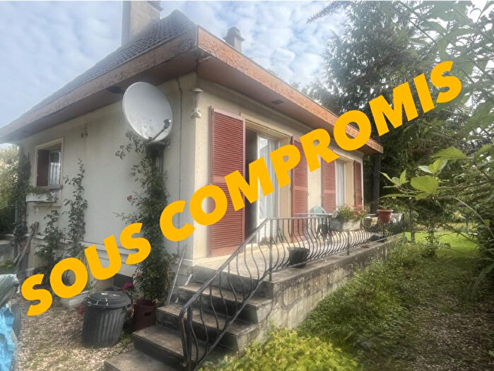 Maison à vendre - Semur-en-Auxois - 2 pièces - 1 chambre