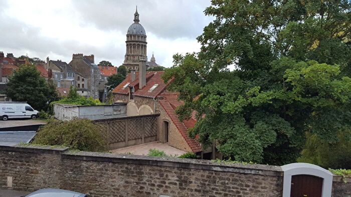 Appartement à louer - Boulogne-sur-Mer - 2 pièces - 1 chambre
