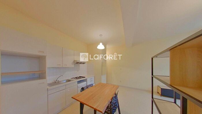 Appartement à louer - Centre Ville, Bourg-en-Bresse - 1 pièce