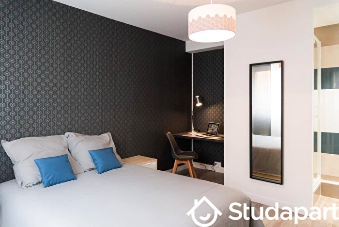 Appartement à louer - Coteaux Ouest-Pasteur, Rouen - 1 pièce - 1 chambre