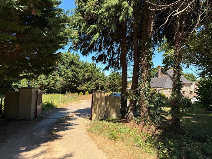 Noyal-Pontivy - Maison 6 pièces à vendre