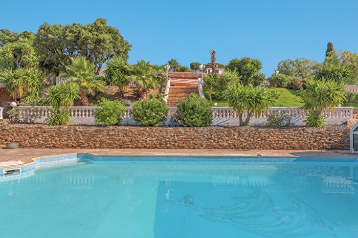 Maison 6 pièces à vendre à Bormes-les-Mimosas, Haut-Para, Pas de Courtin, Manjastre