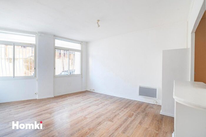 Appartement à vendre - Marseille e  - 2 pièces - 1 chambre