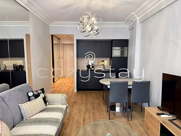 Appartement 3 pièces à Cannes, Centre-ville, à vendre