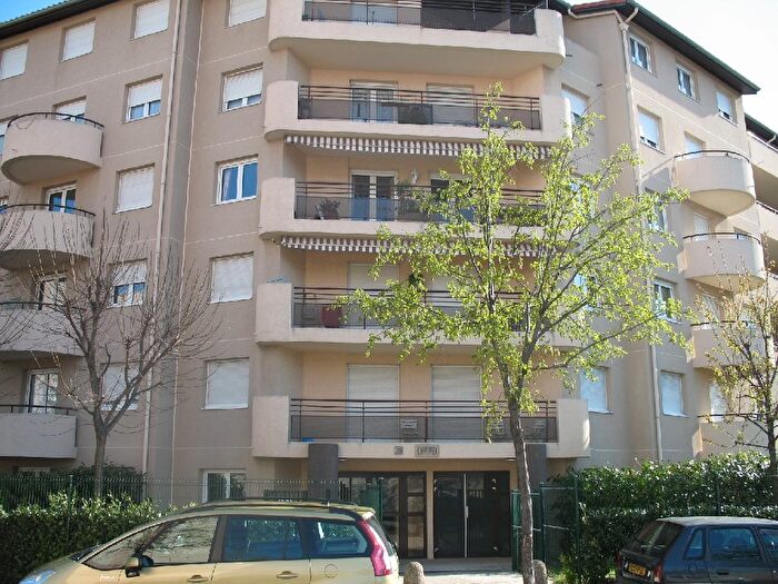 Appartement 2 pièces à louer à Lyon 8ème, Bachut, Transvaal