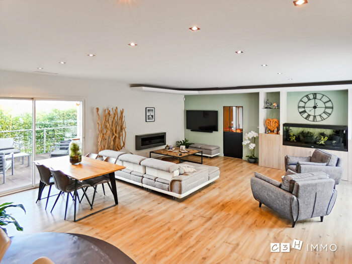 Maison à vendre - Miremont - 6 pièces - 4 chambres