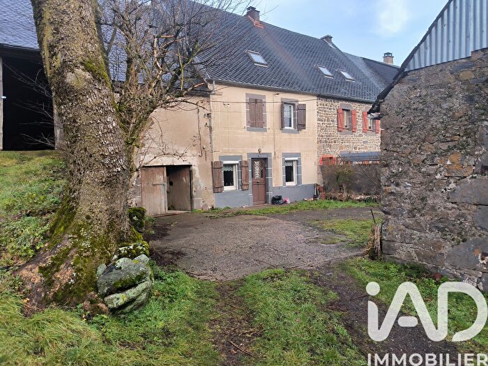 Maison à vendre - Perpezat - 5 pièces - 3 chambres