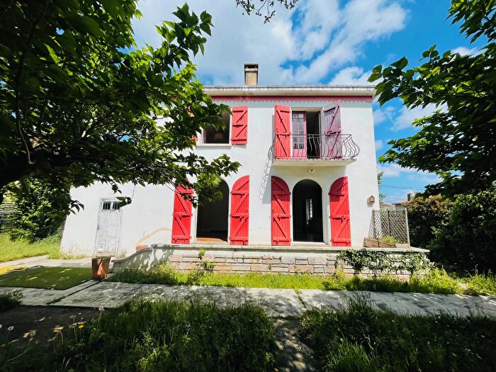 Maison 6 pièces à vendre à Pamiers, Foix, Paix