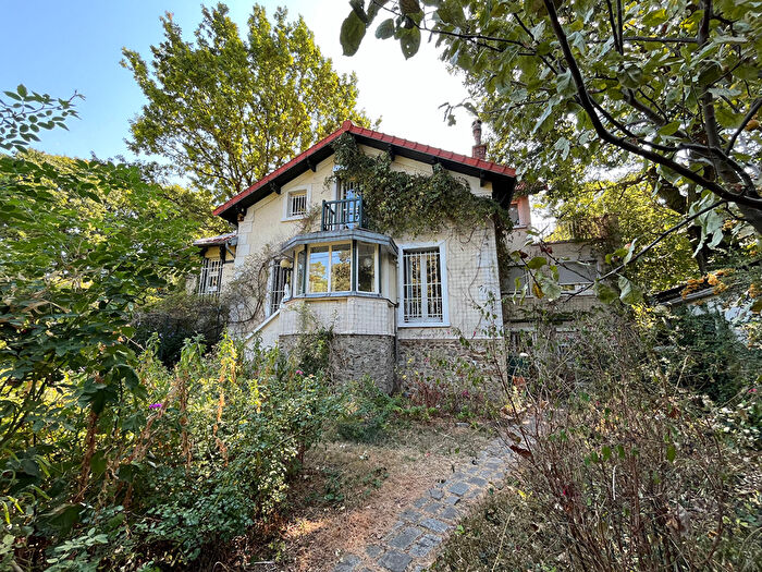 Maison 10 pièces à Neuilly-Plaisance, Côteaux d'Avron, à vendre