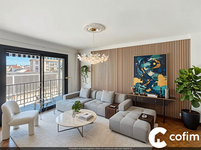 Appartement à vendre - Tarbes, Centre-ville - 2 pièces - 1 chambre