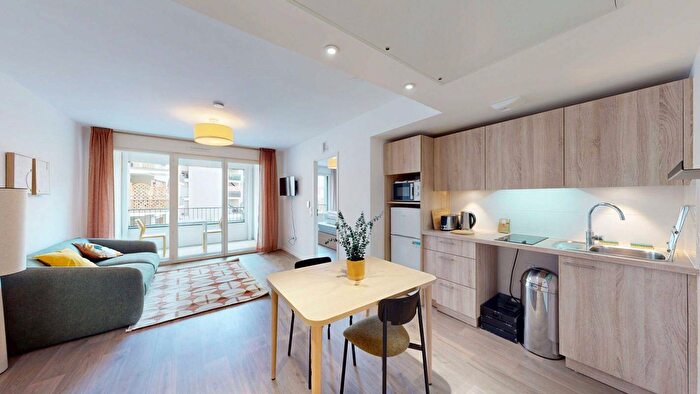 Appartement à louer - Voltaire-Grésillons, Asnières-sur-Seine - 2 pièces - 1 chambre