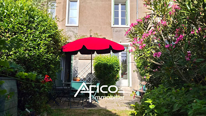Maison 4 pièces à Tours, Velpeau, à vendre