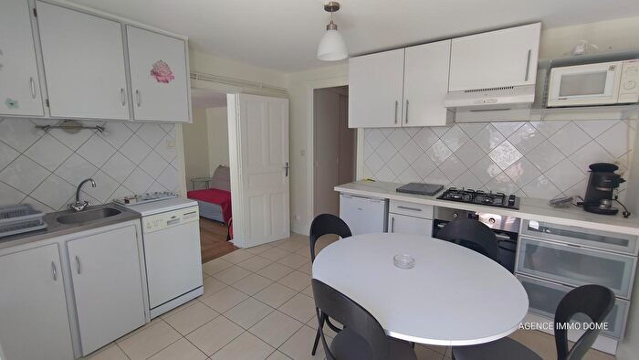 Clermont-Ferrand, Cotes de Clermont : Appartement 2 pièces à louer