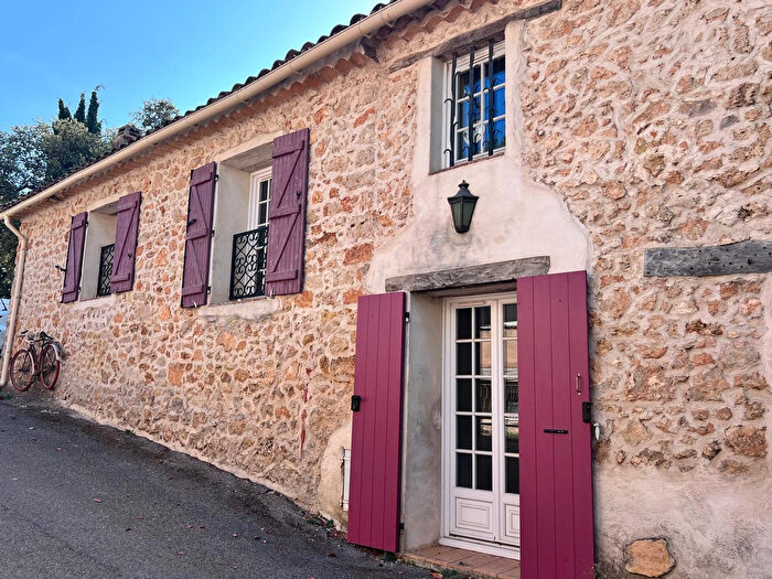 Maison 5 pièces à vendre à Saint-Antonin-du-Var
