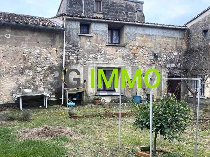 Maison à vendre - Uzès - 6 pièces - 3 chambres