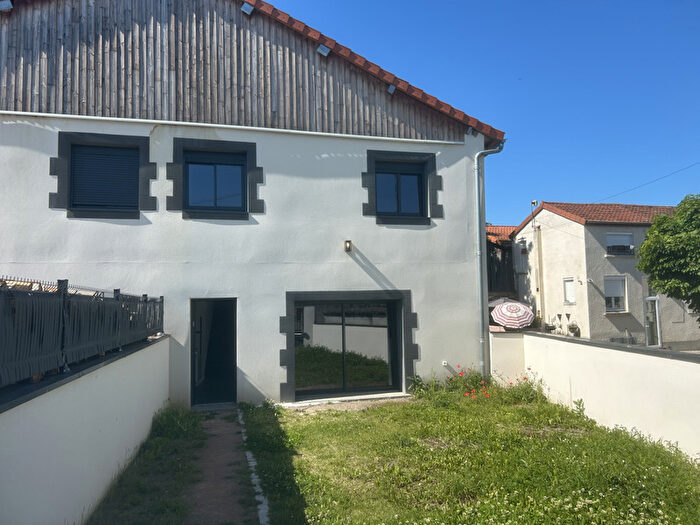 Maison 5 pièces à vendre à Surat