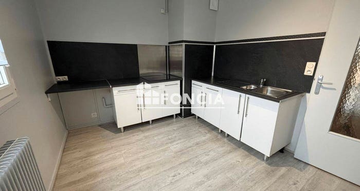 Vaites, Clairs-Soleils, Vareilles, Besançon : Appartement 5 pièces à louer