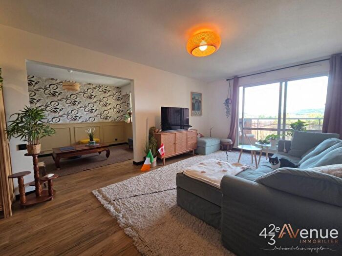 Appartement 4 pièces à Saint-Étienne, La Terrasse, Bel Air, Bergson, Carnot, à vendre