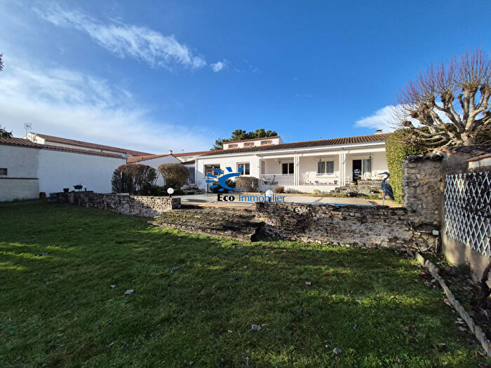 Maison à vendre - Périgny - 7 pièces - 4 chambres