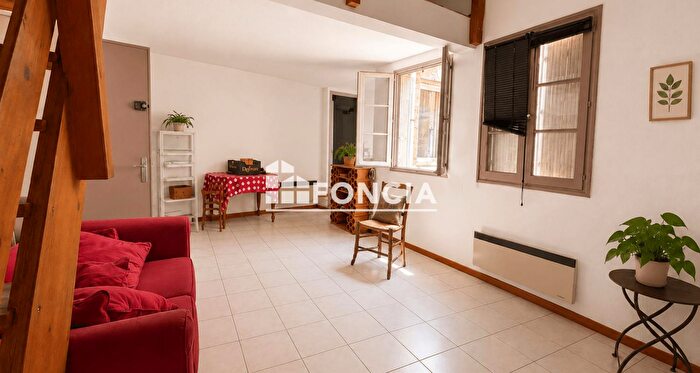 Appartement 2 pièces à Avignon, Palais des Papes, Zone Piétonne, à vendre
