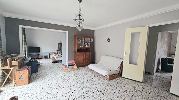 Appartement à vendre - Narbonne, Cité - 4 pièces - 3 chambres
