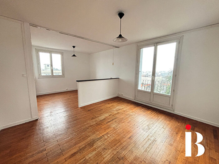 Saint-Herblain, Nord : Appartement 4 pièces à louer