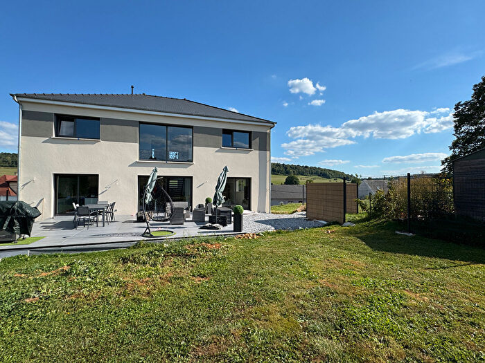 Maison à vendre - This - 8 pièces - 4 chambres