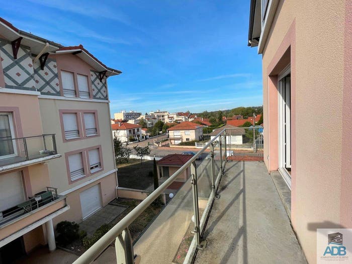Appartement 3 pièces à louer à Le Coteau