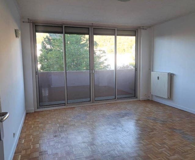 Les-Iles Nord, Seyssinet-Pariset : Appartement 3 pièces à louer