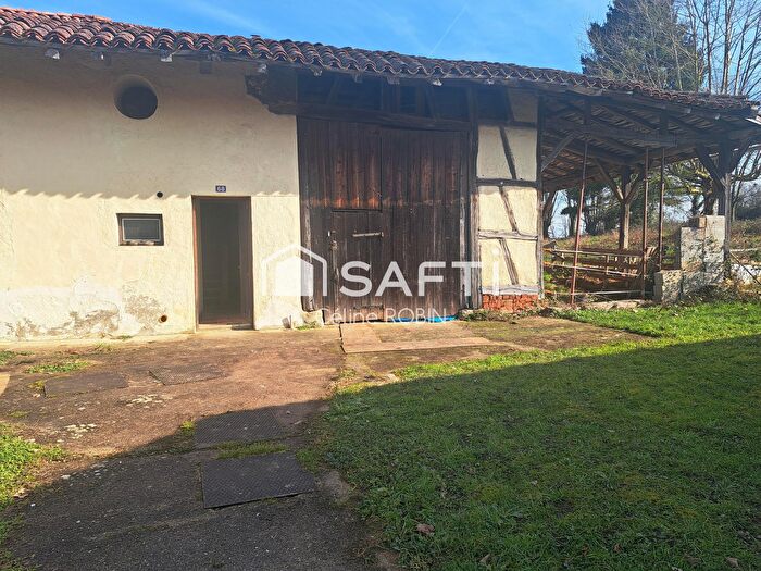 Maison 7 pièces à vendre à Curciat-Dongalon