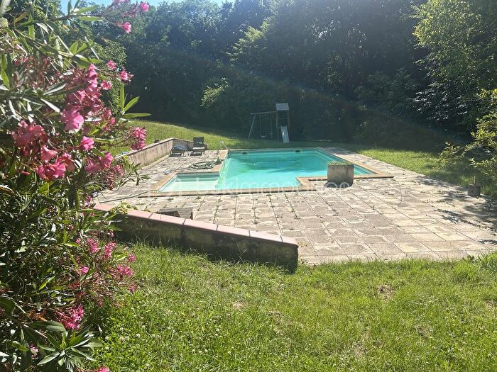 Maison à vendre - Agen - 5 pièces - 3 chambres