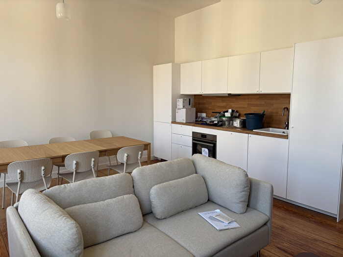 Appartement à louer - Bordeaux, Chartrons, Paul Doumer - 3 pièces - 2 chambres