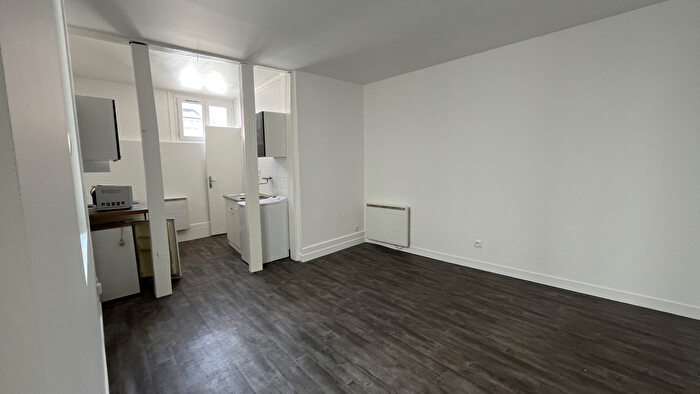 Appartement 1 pièce à Saint-Germain-en-Laye, Centre-ville, Quartiers forestiers, à louer