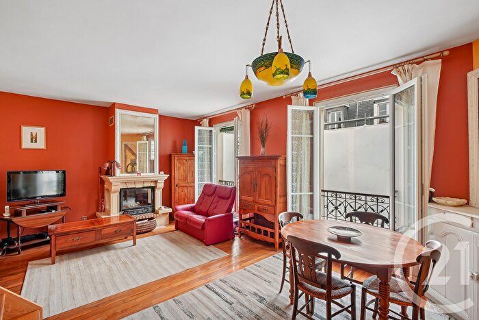 Appartement à vendre - Paris e , La Villette, Porte de Pantin - 3 pièces - 2 chambres