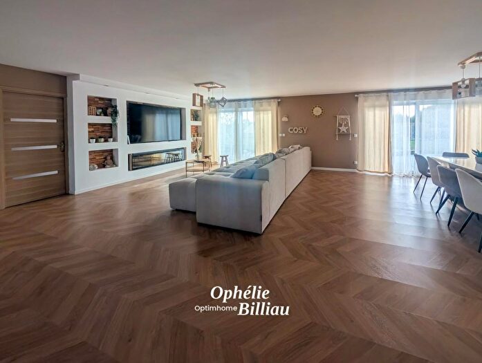 Maison 6 pièces à Aire-sur-la-Lys, à vendre