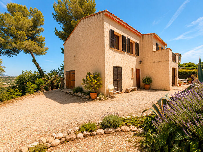 Maison 6 pièces à vendre à Saint-Paul-de-Vence